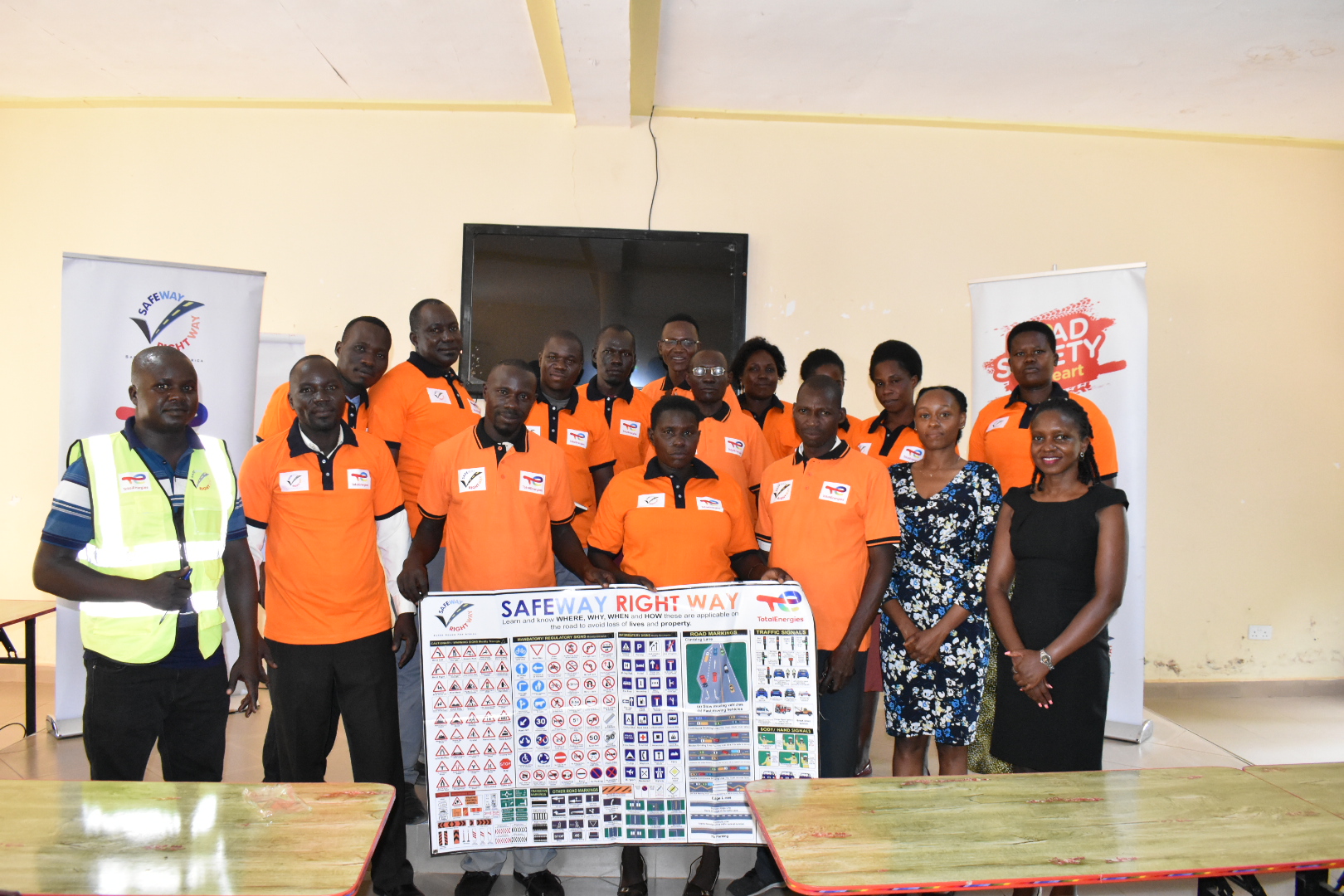 Enhancing Road Safety through Education : The VIA training of trainers ...